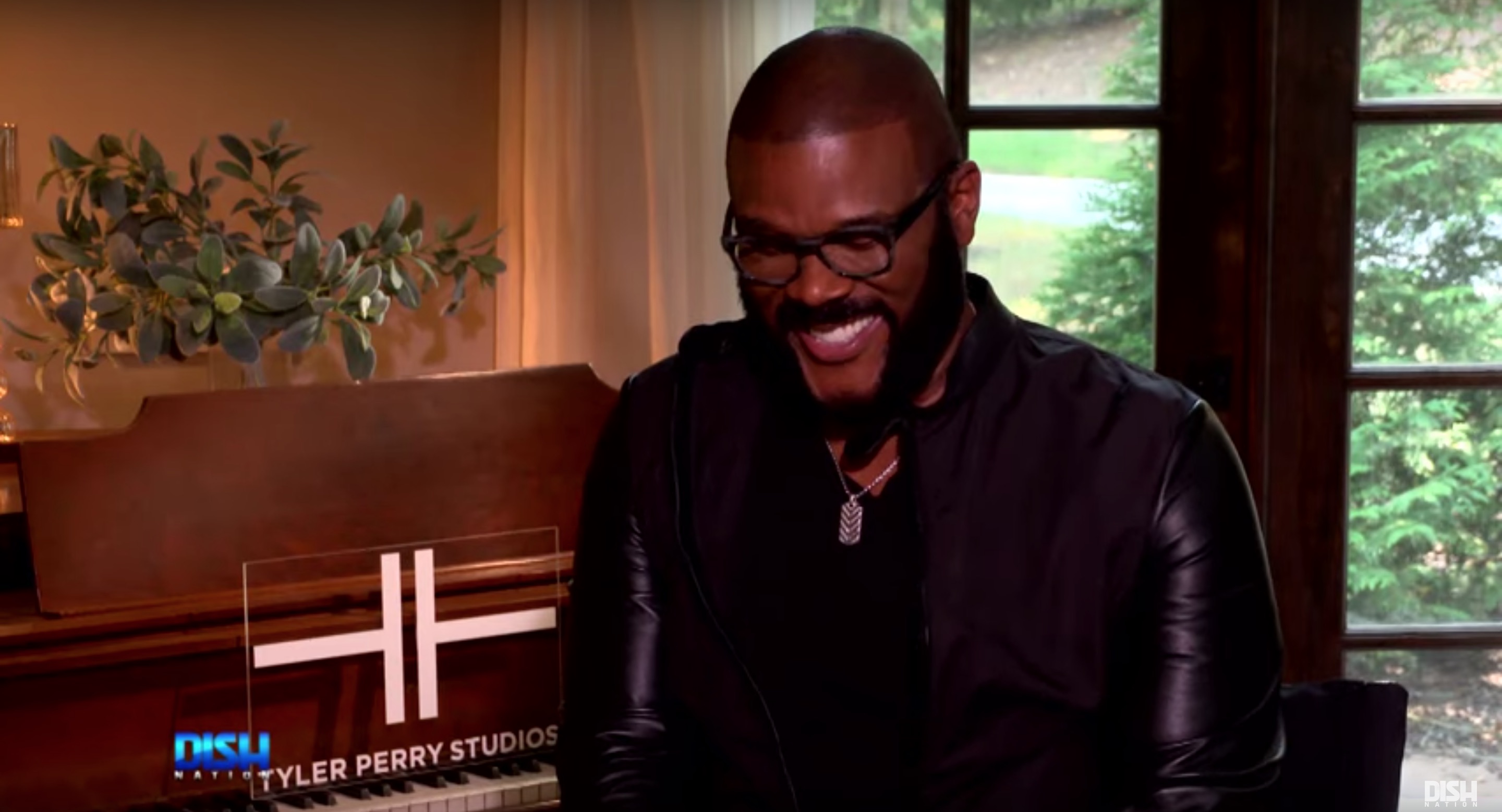 ANDREW FREUND DISHES WITH THE STARS OF TYLER PERRY’S NEW SHOWS ‘SISTAS ...