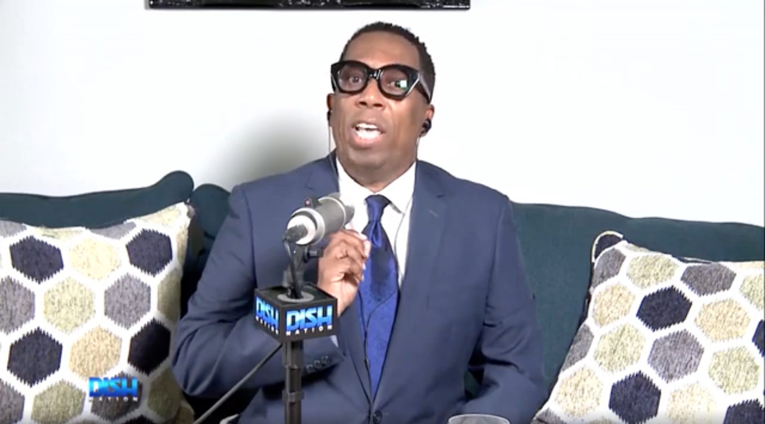 Hollywood Reflects On The ‘Remarkable Life’ Of ‘Jeopardy!’ Host Alex ...